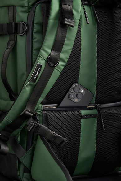 Travel / Hybrid 30L - Travel / Adventure Backpack – Three Peaks GBR