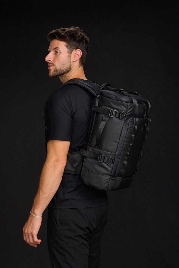 Travel / Commuter 24L Backpack – Three Peaks GBR