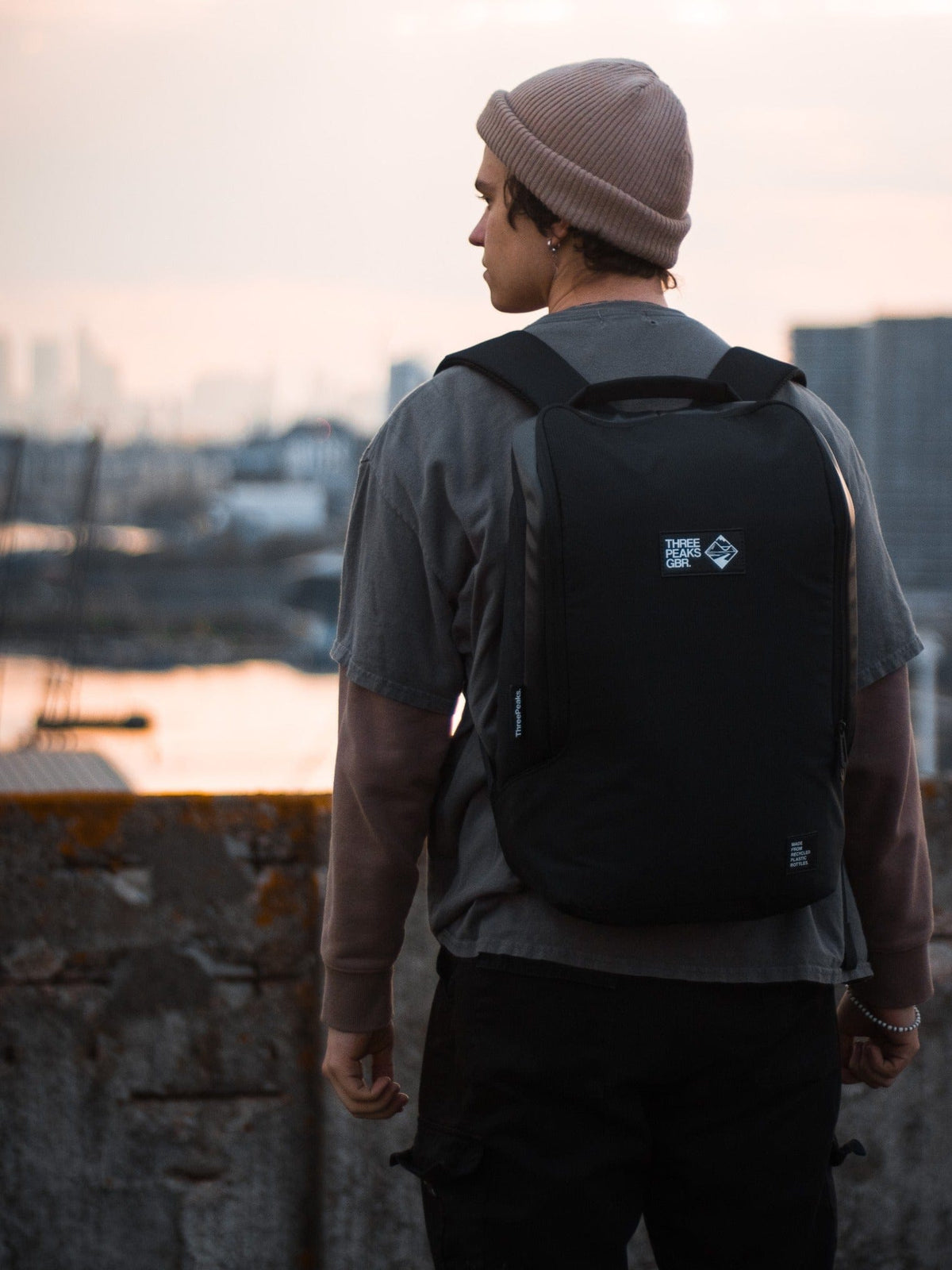 Commuter 22L - Laptop Backpack – Three Peaks GBR